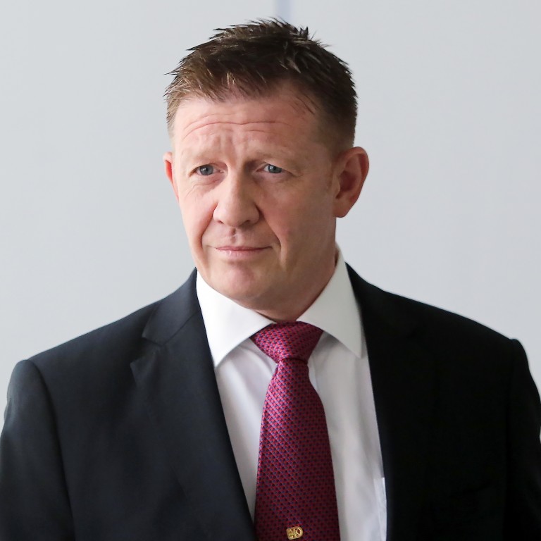 Insurance broker, 50, acquitted of biting policeman's hand is convicted ...