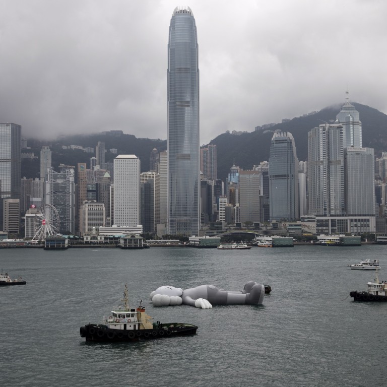 Singapore court orders halt to display of Kaws’ Companion, giant ...