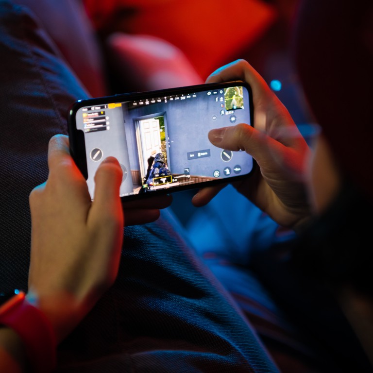 China gaming crackdown: Tencent prompts young gamers to adhere to 14 ...