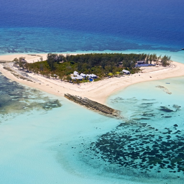 Ukraine crisis: Hundreds of Ukrainian tourists stranded in Indian Ocean ...