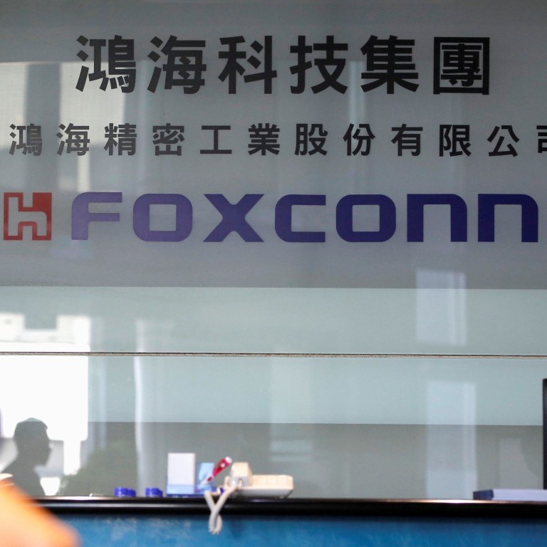 Foxconn suspends iPhone factories in Shenzhen amid lockdown of China’s ...
