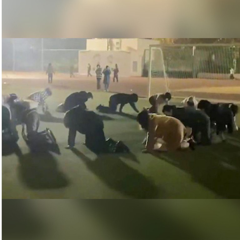 Walking on all fours: campus crawlers spark China-wide fitness craze as ...