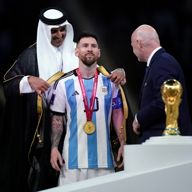 Fifa World Cup Lionel Messi Wearing Traditional Bisht Splits Opinion