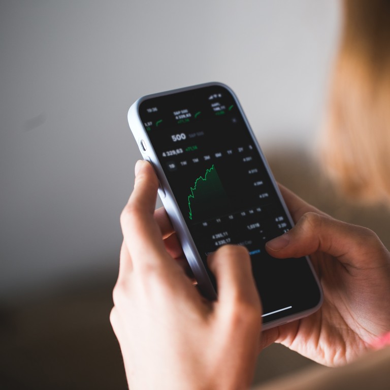 Hong Kong accountant swindled out of HK$2.2 million after man with ...