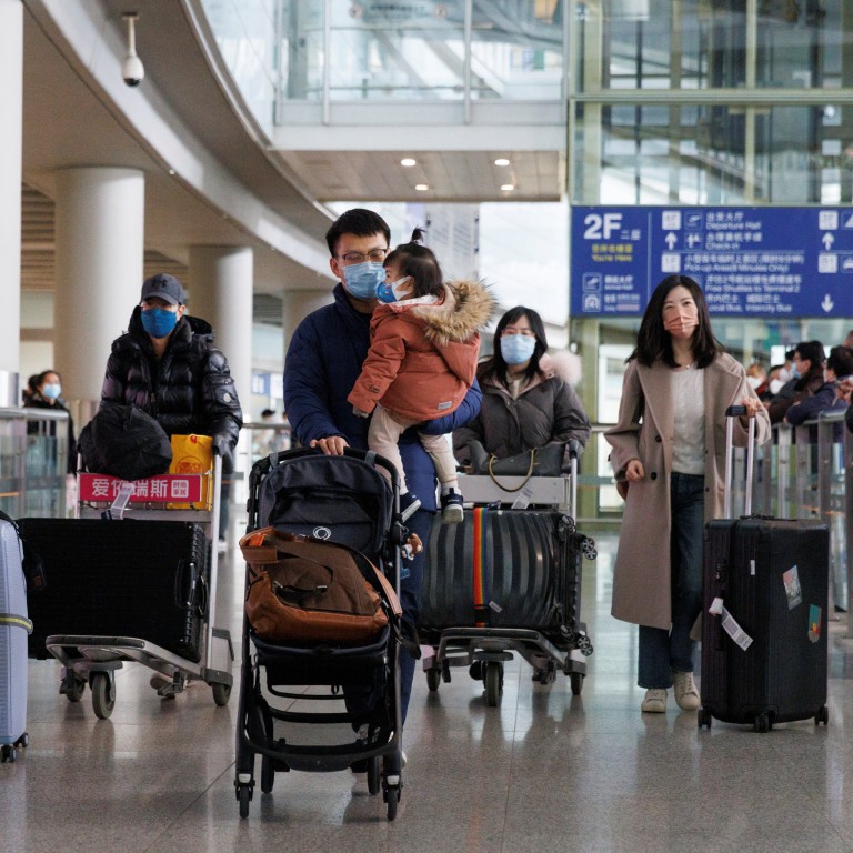 Covid-19: Chinese border crossings hit half a million per day since ...