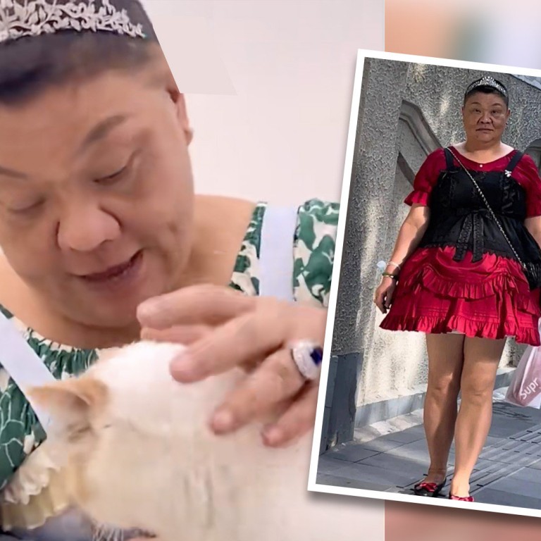 ‘Little Princess’ Chinese influencer who wears Lolita dresses and ...