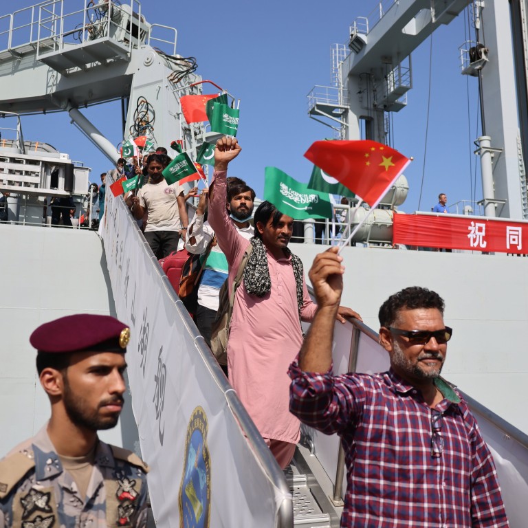 Escape from Sudan: Chinese navy helps Pakistani and Brazilian nationals ...