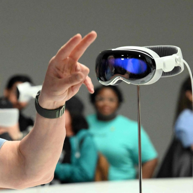 Apple taps Chinese contract manufacturer Luxshare, six other mainland ...