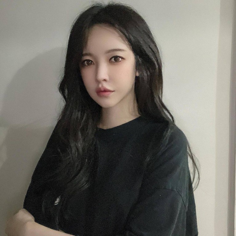 Chinese couple charged with murder of South Korean influencer in ...