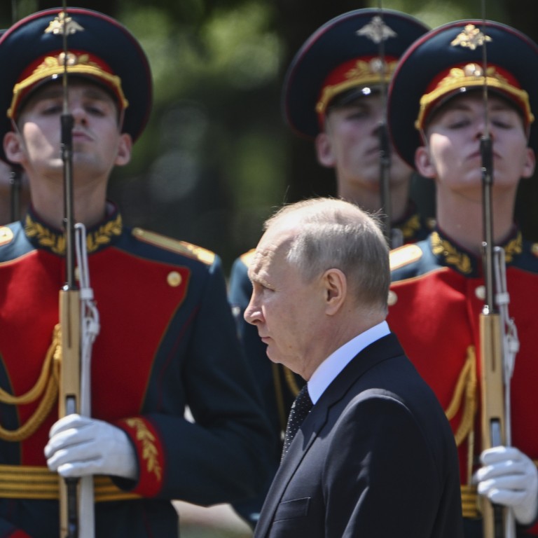 Russia Accuses Nato Of Pursuing ‘cold War Schemes Vows Response
