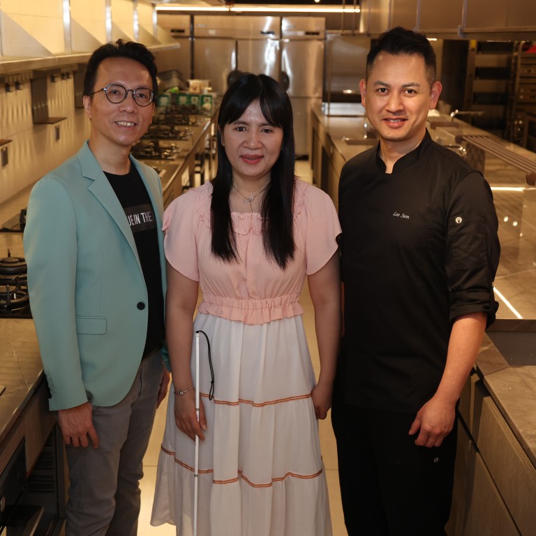 Blindfolded and relying on sound, touch and smell to make Italian bread ...