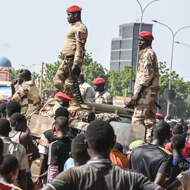 Niger junta pledges return to democracy in 3 years, as Western African ...