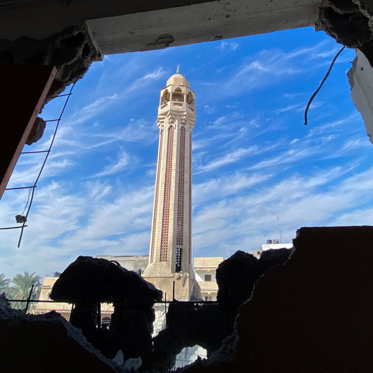 Gaza’s Great Omari Mosque in ruins after Israeli bombing, Hamas says ...