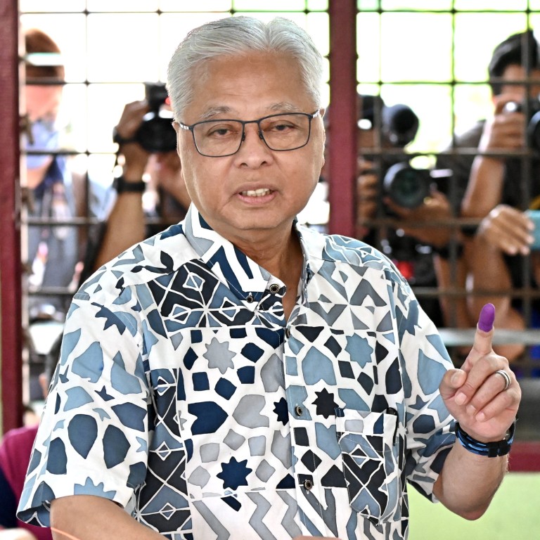 Malaysia denials abound as rumours of fresh political coup with Dubai ...