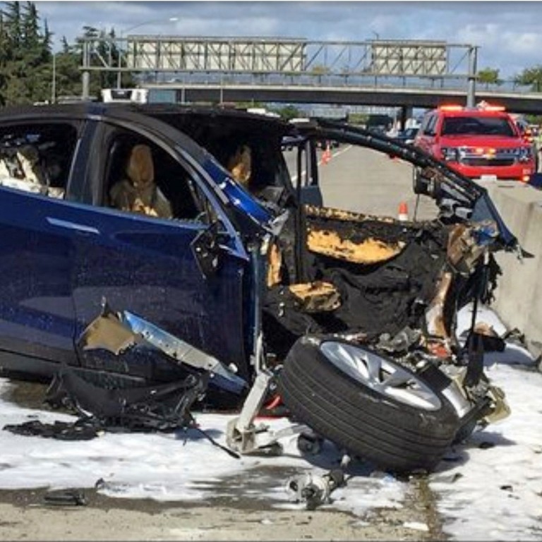 Tesla Seeks Apple Help To Prove Driver Walter Huang Who Died In
