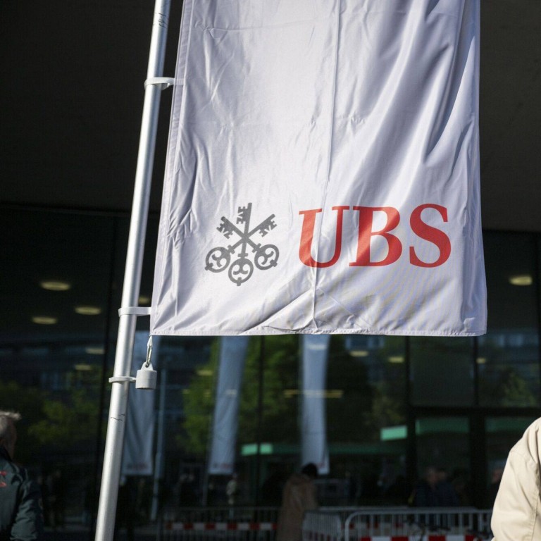 UBS weighs bonus for investment bankers who refer rich clients | South ...