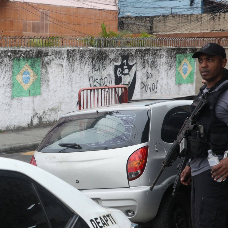 In Rio de Janeiro, young women in a favela hope to overcome slum ...