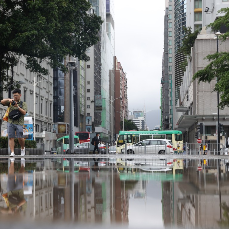 Hong Kong Observatory says T3 signal to stay in force until early ...