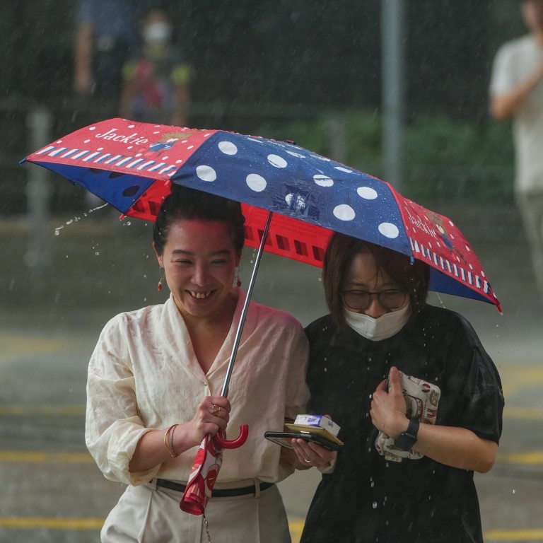 Hong Kong issues amber rainstorm warning, heavy showers expected in ...