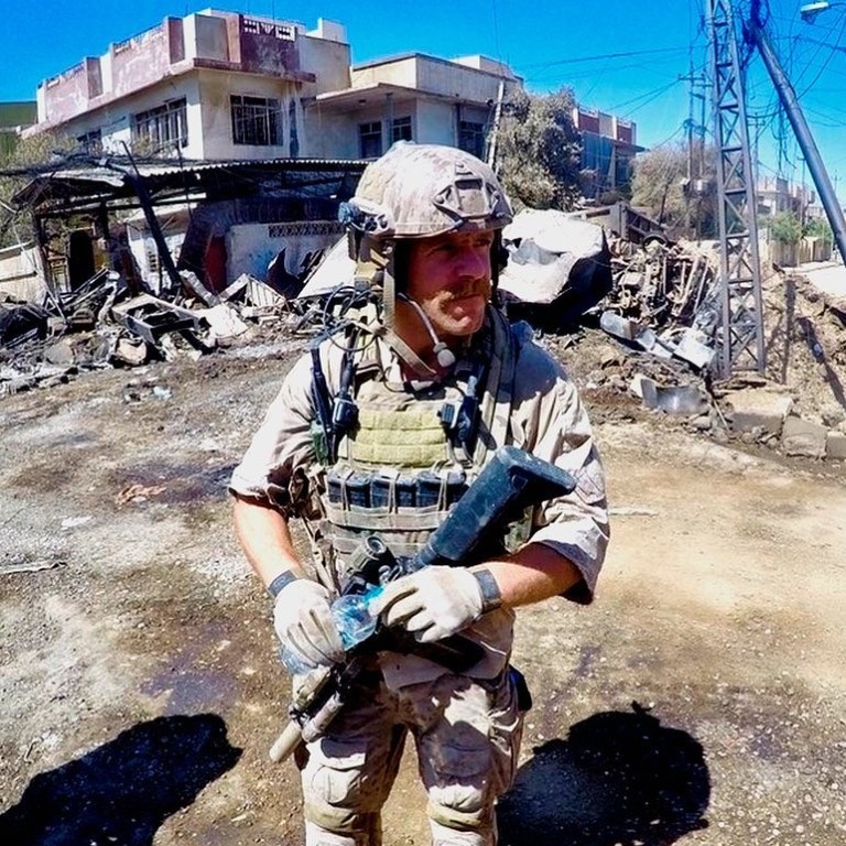 Elite US Navy Seal Edward Gallagher facing war crimes charges for ...