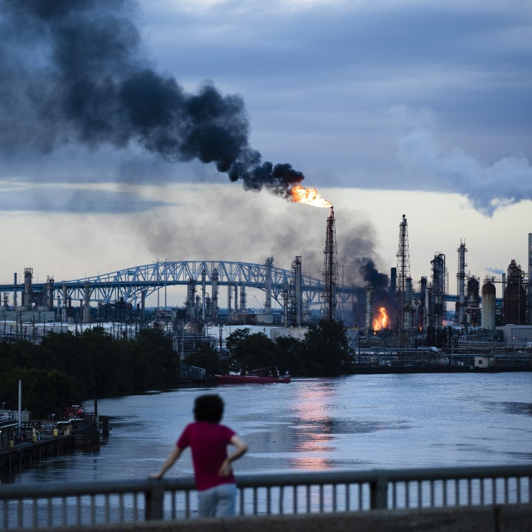 Philadelphia emergency services battle massive fire at US East Coast’s ...