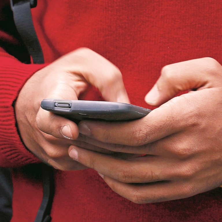 Quick and QWERTY: phone typists nearly as fast as physical keyboard ...