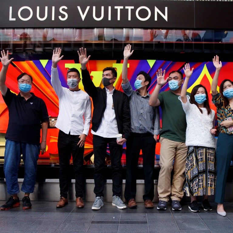 Hong Kong protests: police to send negotiators and psychologists to ...