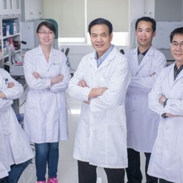 Chinese-American professor pleads guilty to tax charges in China ...