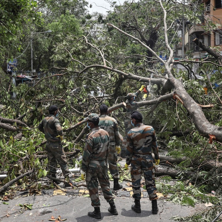 Indian army arrives to help Kolkata recover from devastating Cyclone ...