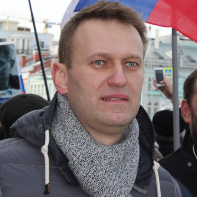 Putin Critic Alexei Navalny To Be Treated In Germany After Suspected