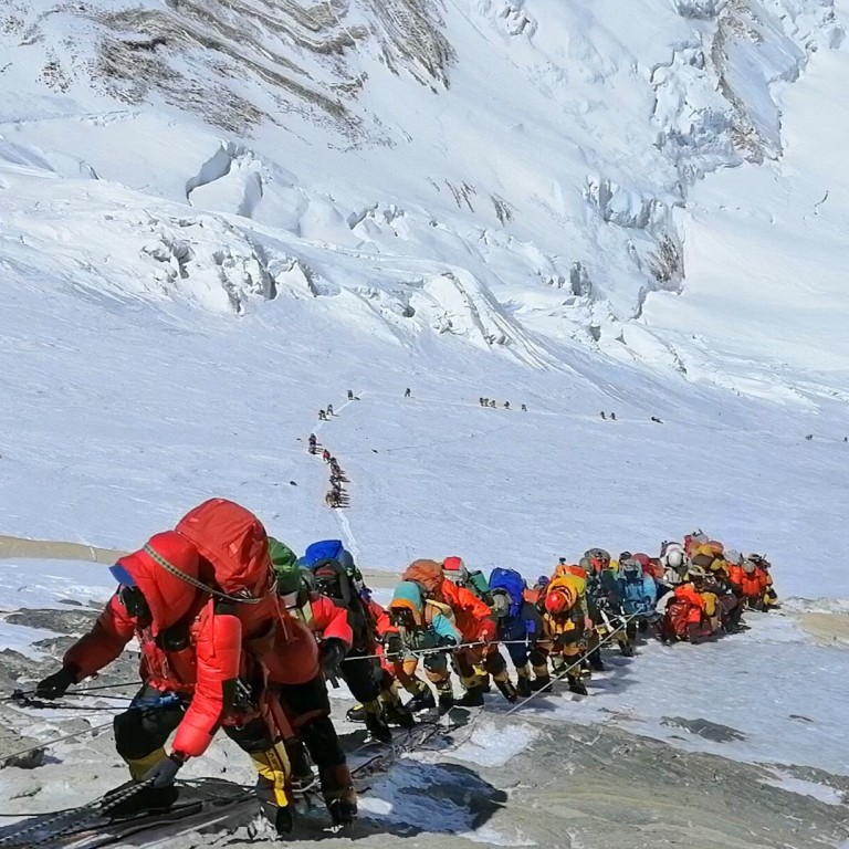 Mount Everest ‘death zone’ less deadly but more crowded, study finds ...
