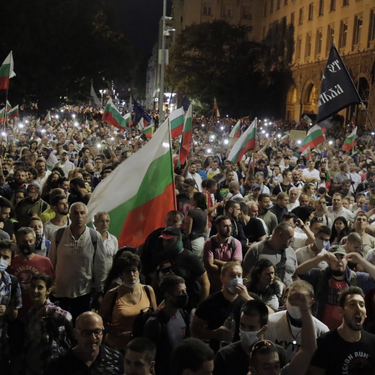 Riot police and protesters clash in Bulgaria as corruption crisis ...