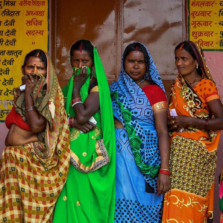 Millions of Indians ignore coronavirus rules to vote in Bihar state ...