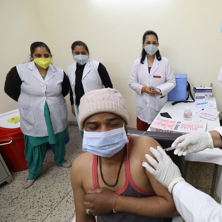 India’s coronavirus vaccination campaign trips at starting line | South ...