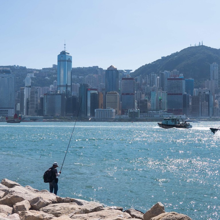 Hong Kong Braces For Cold Spell With Temperatures Forecast To Drop
