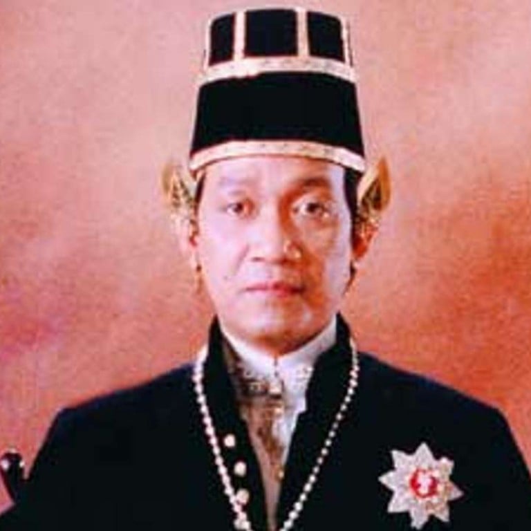 Indonesian sultan sparks royal family feud after naming daughter as his ...