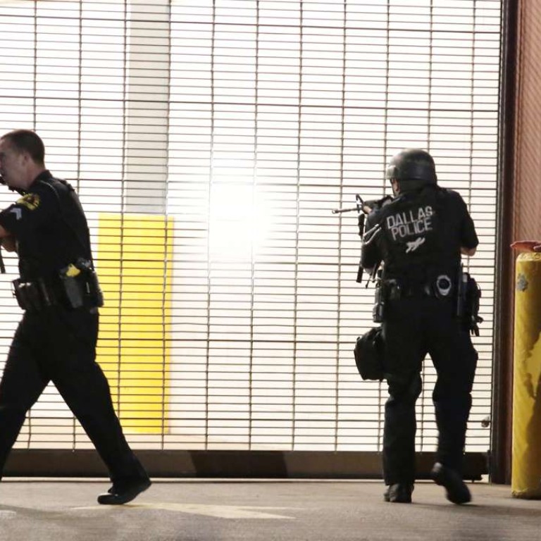 Three in custody, fourth suspect in gunbattle with police after sniper ...