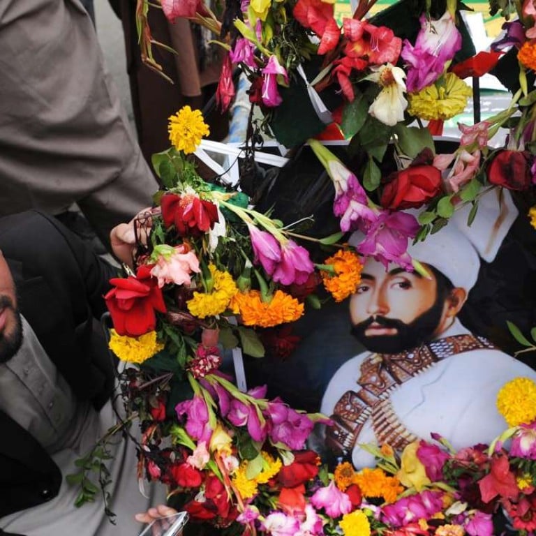 Ethnic rivalry lives on in Kabul, as supporters of king who died in ...