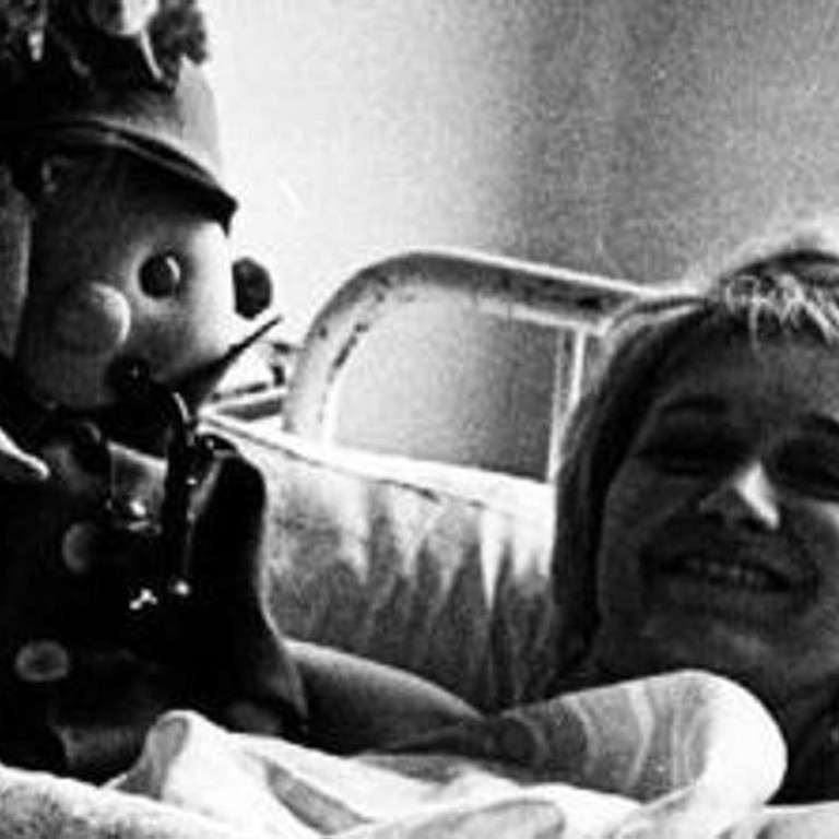 The air hostess who survived a 33,000 foot fall after plane bombing ...