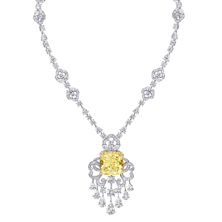 Graff displays magnificent and colourful jewellery at Hong Kong ...