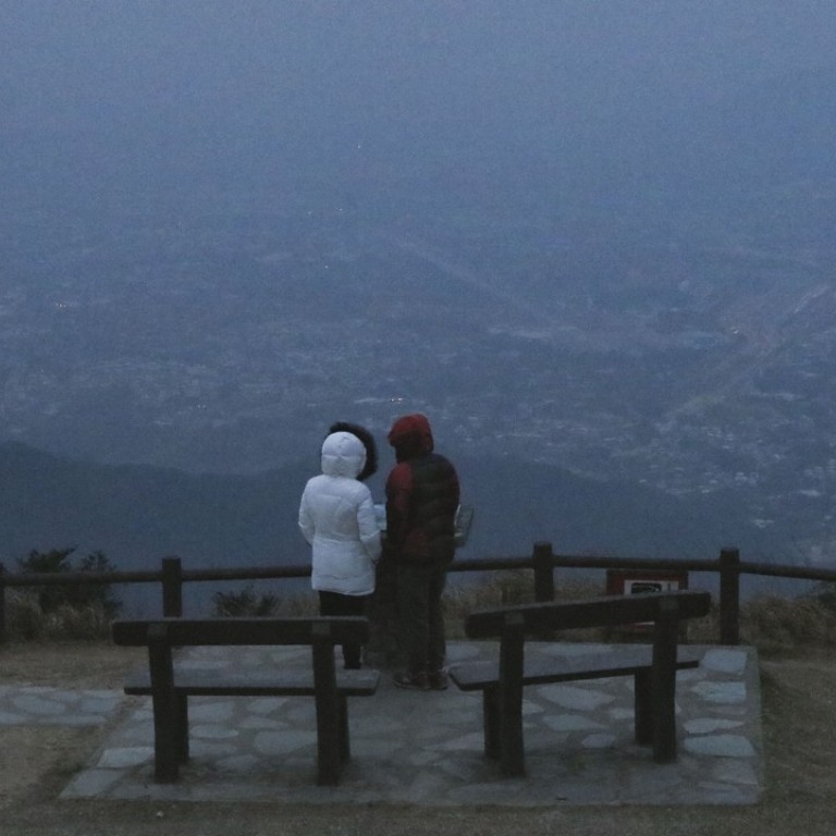 Hong Kong Observatory Issues Second Frost Warning As Cold Snap