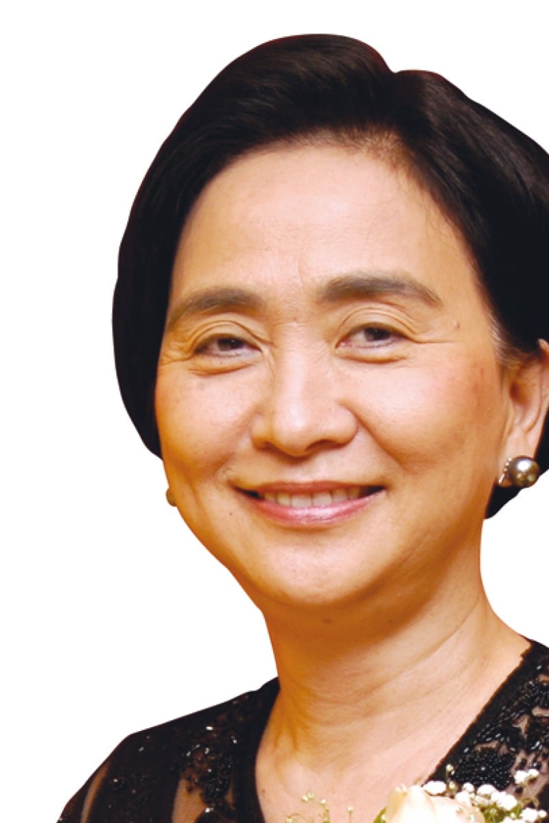 Emily Lau's Instagram, Twitter & Facebook on IDCrawl