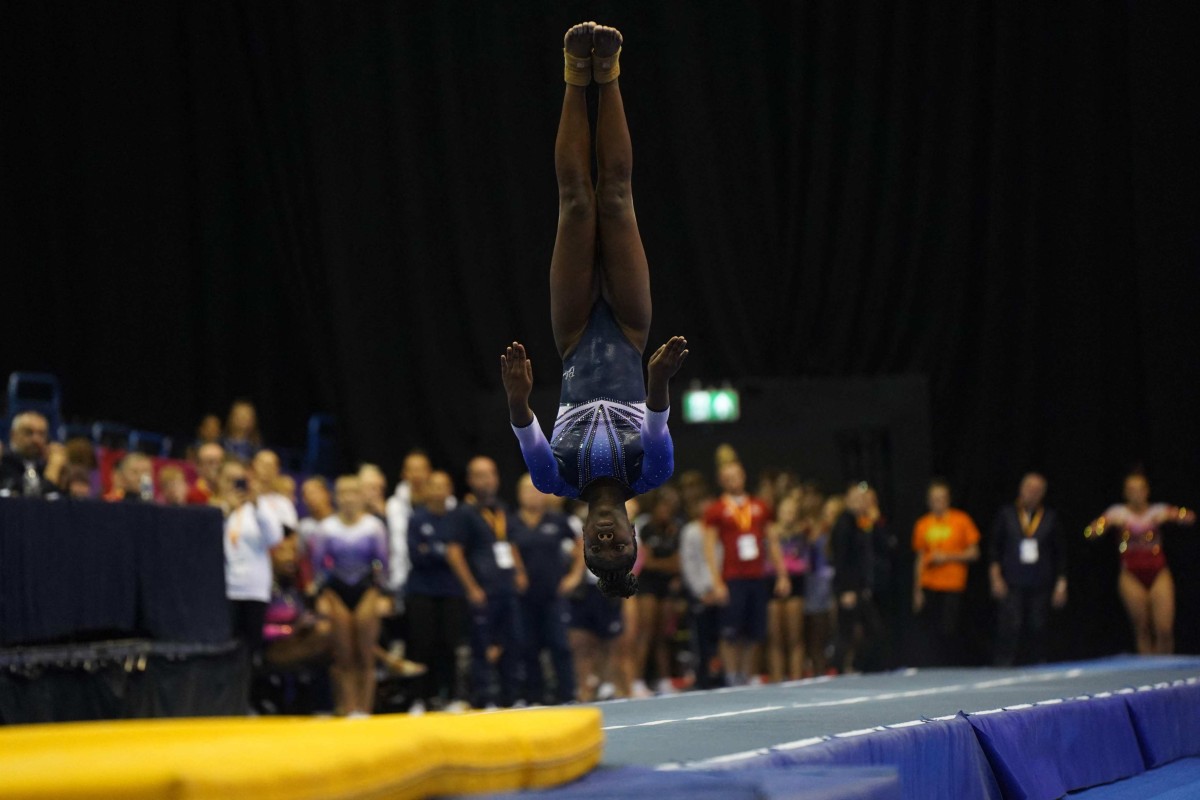 British teen prodigy Naana Oppon tumbling her way to the Trampolining ...