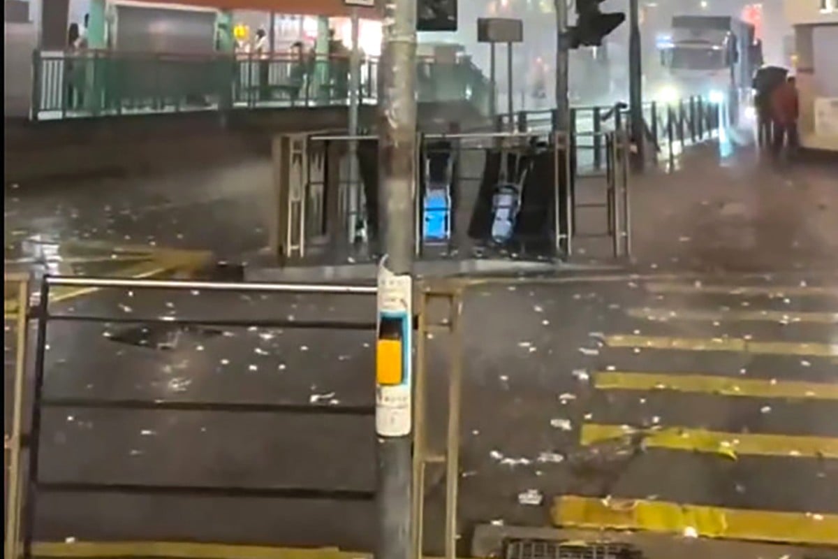 Hong Kong Hit With Hail And Intense Winds Observatory Expects Heavy