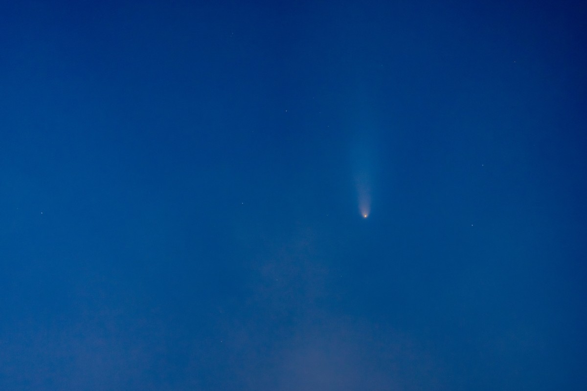 Hong Kong skygazers capture ‘once-in-80,000-years’ comet - Young Post ...