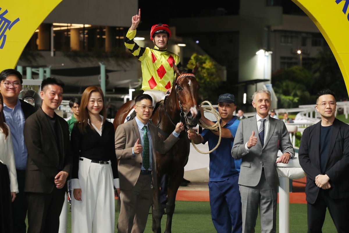 Mark Newnham continues march towards trainers’ championship as Karis ...