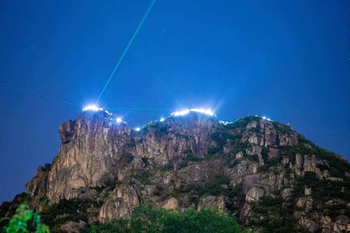 Lion Rock ‘Hong Kong Way’ shines light on united spirit as trail ...