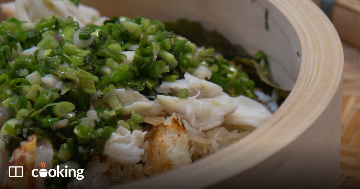 Steamed sticky rice with crab and sakura shrimp - recipe | SCMP Cooking