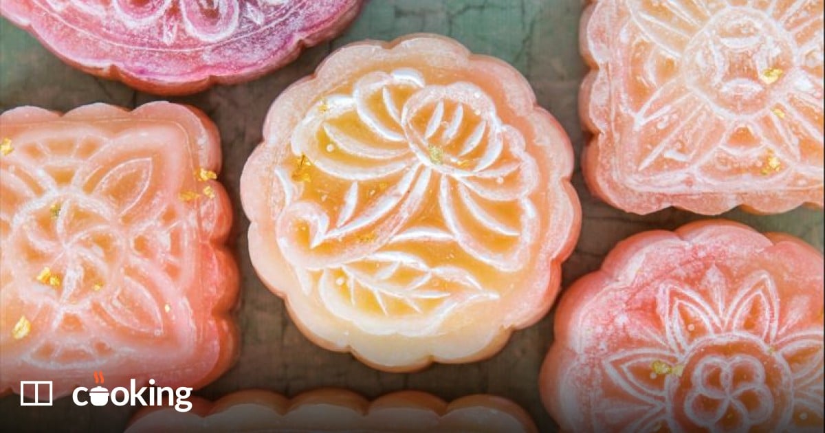 Snowy mooncakes with egg custard filling - recipe | SCMP Cooking