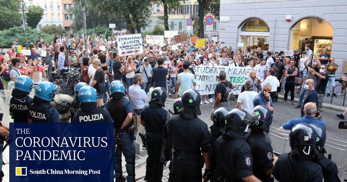 Coronavirus: Italian police warn of armed attacks by anti-vaxxers at ...